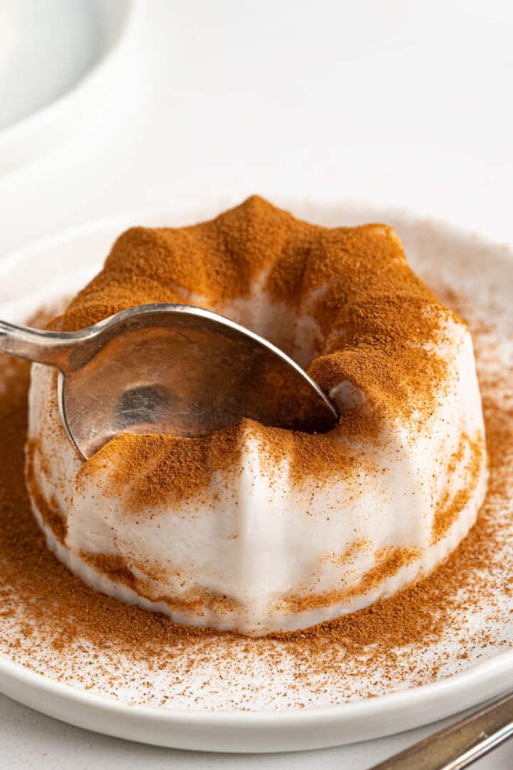 Puerto Rican Tembleque (Coconut Pudding) | Salima's Kitchen