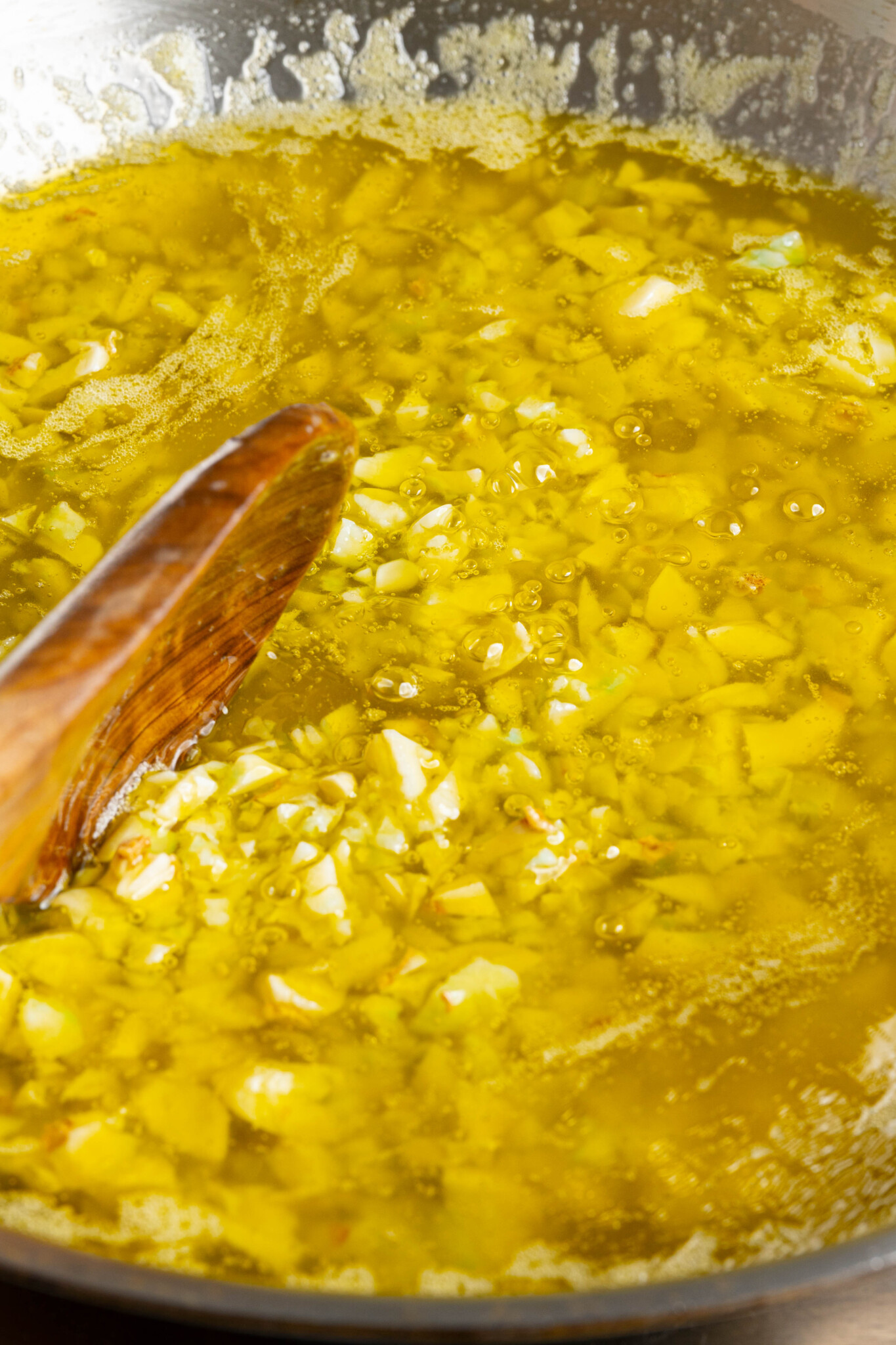 5 Minute Mojo de Ajo (Garlic Sauce) | Salima's Kitchen