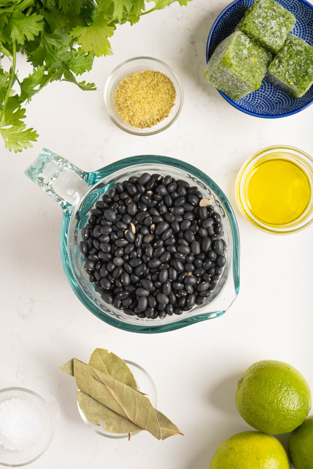 Puerto Rican Style Stewed Black Beans (Habichuelas Negras)