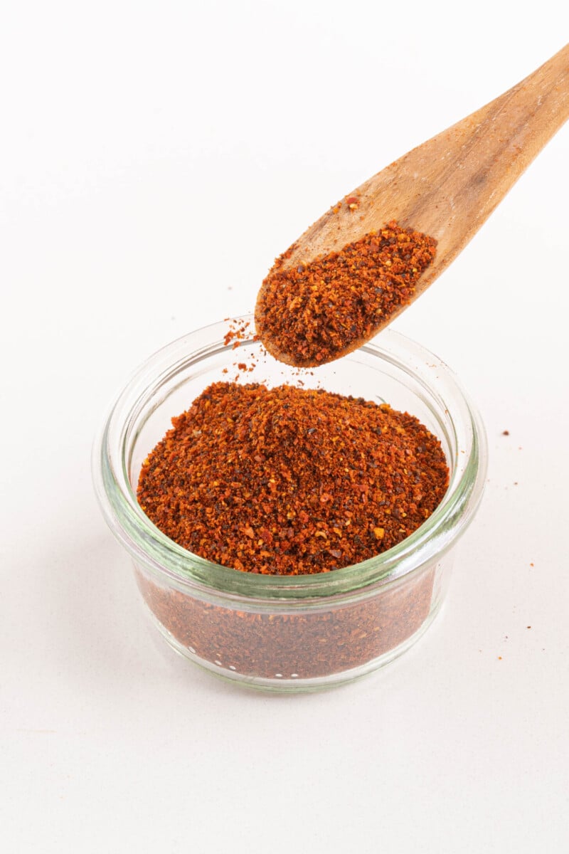 Homemade Paprika (5 Minutes) | Salima's Kitchen