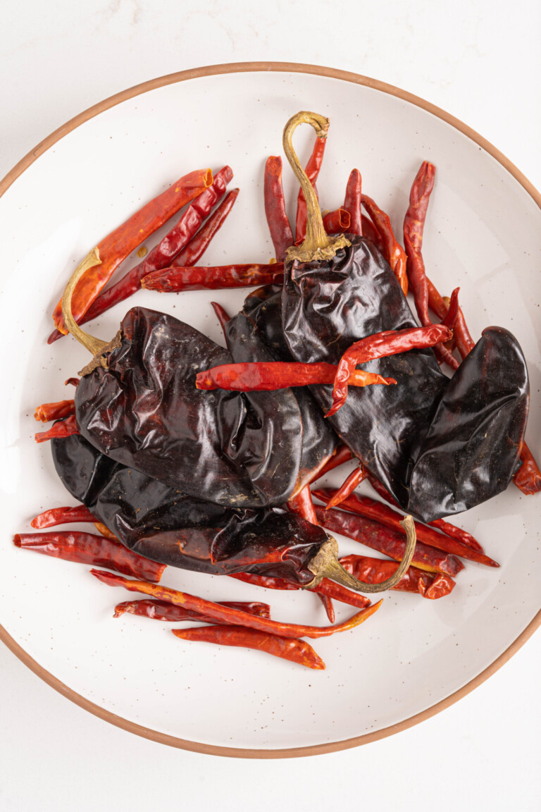 Homemade Paprika (5 Minutes) | Salima's Kitchen