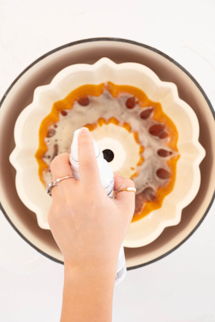 Puerto Rican-Style Flancocho (Vanilla Flan Cake) | Salima's Kitchen