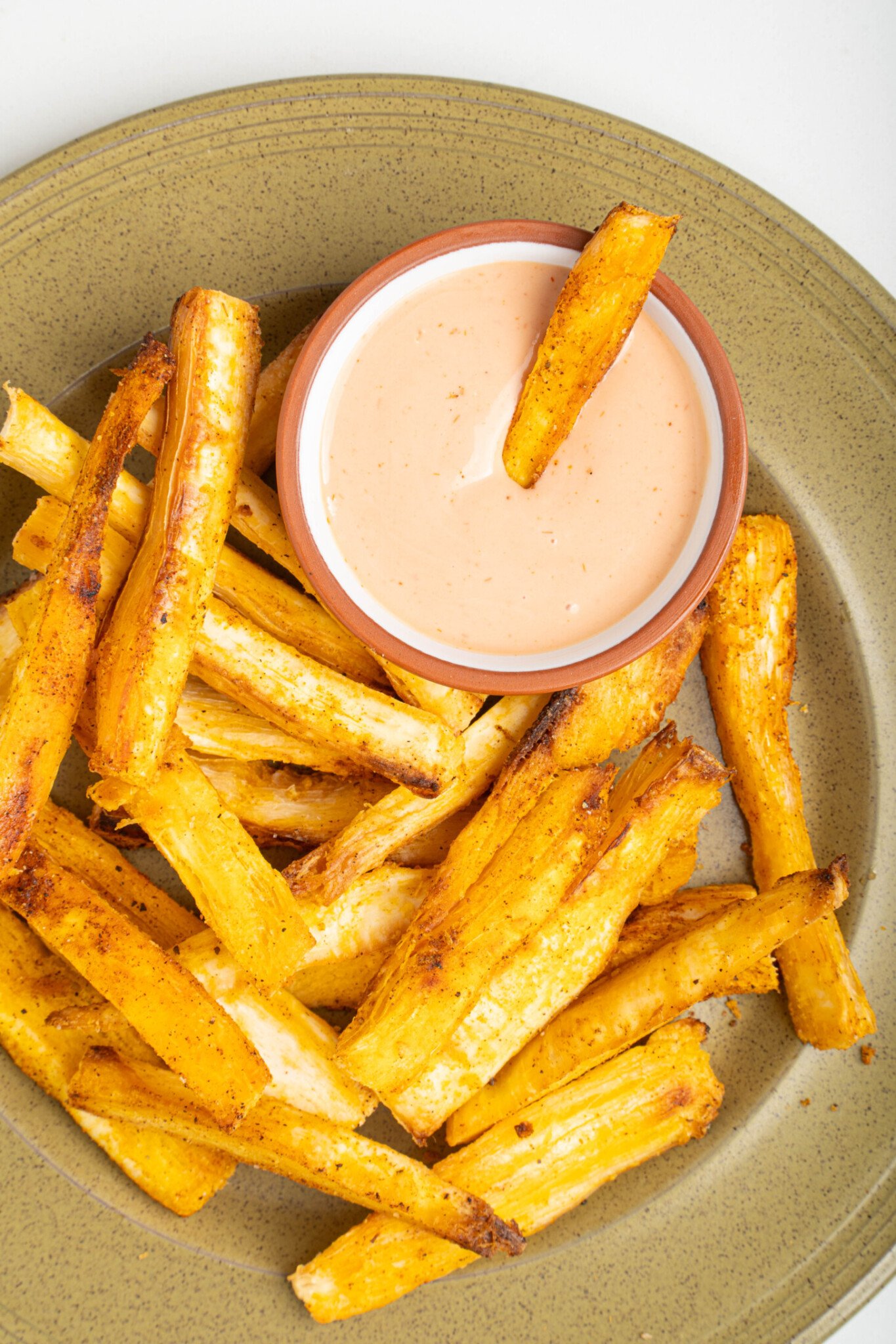 Crispy Baked 3 Ingredient Yuca Fries (Cassava Fries) | Salima's Kitchen