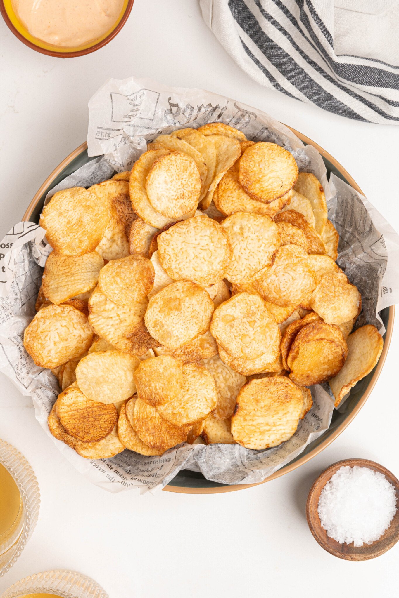30-Minute Fried Taro Chips (Oven & Air Fryer Instructions Too ...