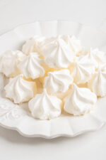 3-Ingredient Meringuitos (Meringue Cookies) | Salima's Kitchen